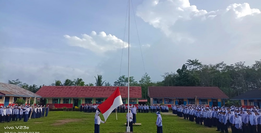 SMPN 1 Muara Padang